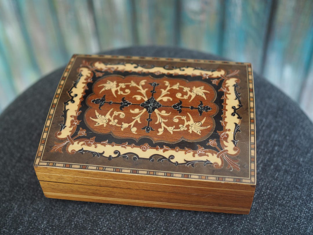 Musical Box -vintage Italian Handmade Inlayed Wooded Musical Jewelry ...