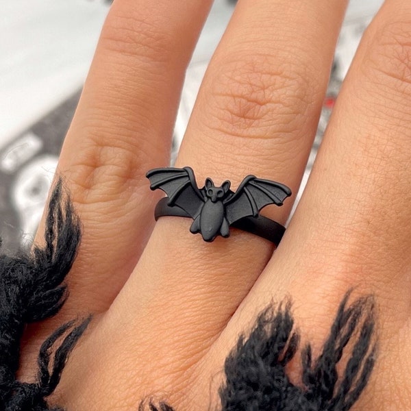 Bat Ring - Etsy