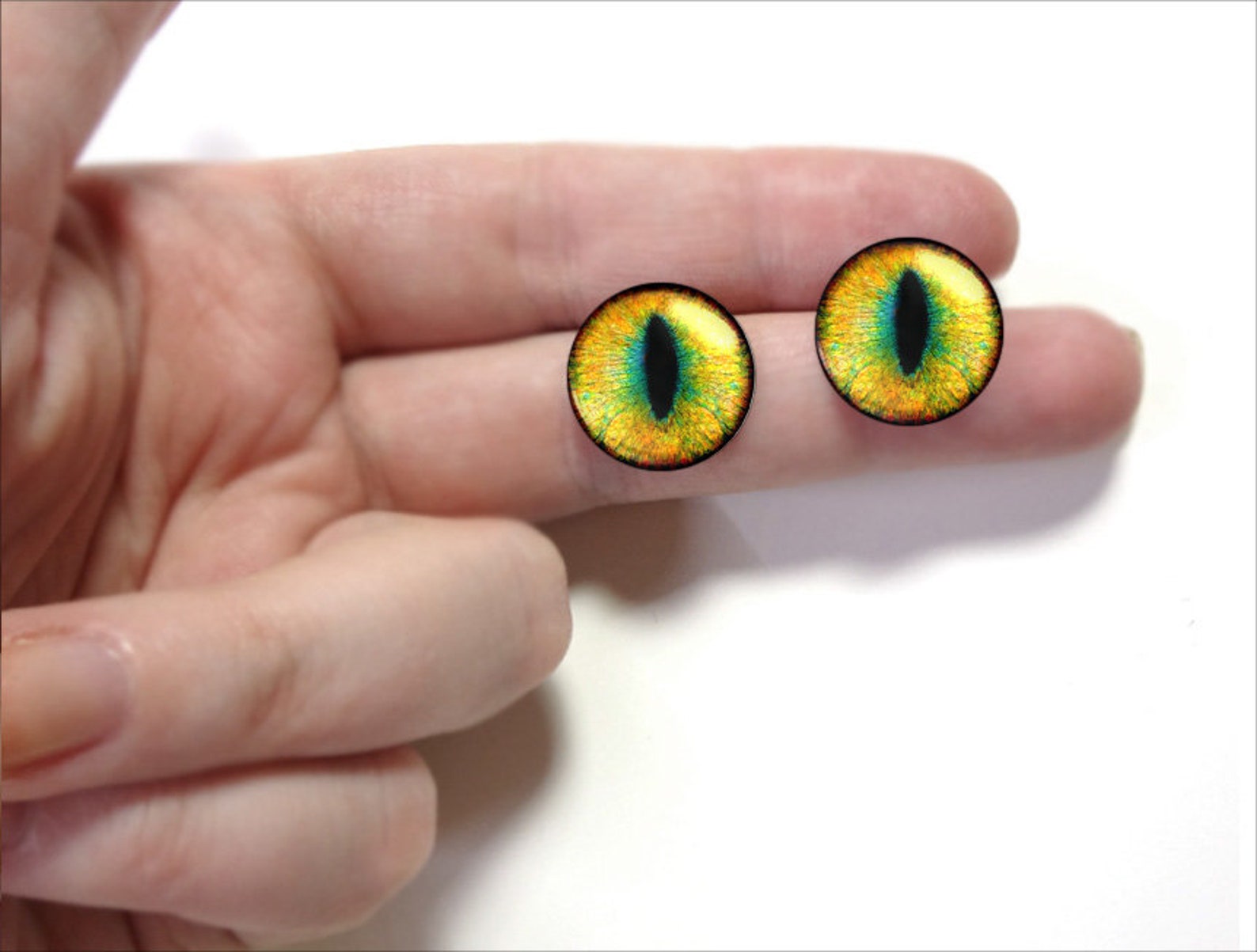 Yellow Snake Eyes Realistic Glass Animal Taxidermy Craft | Etsy