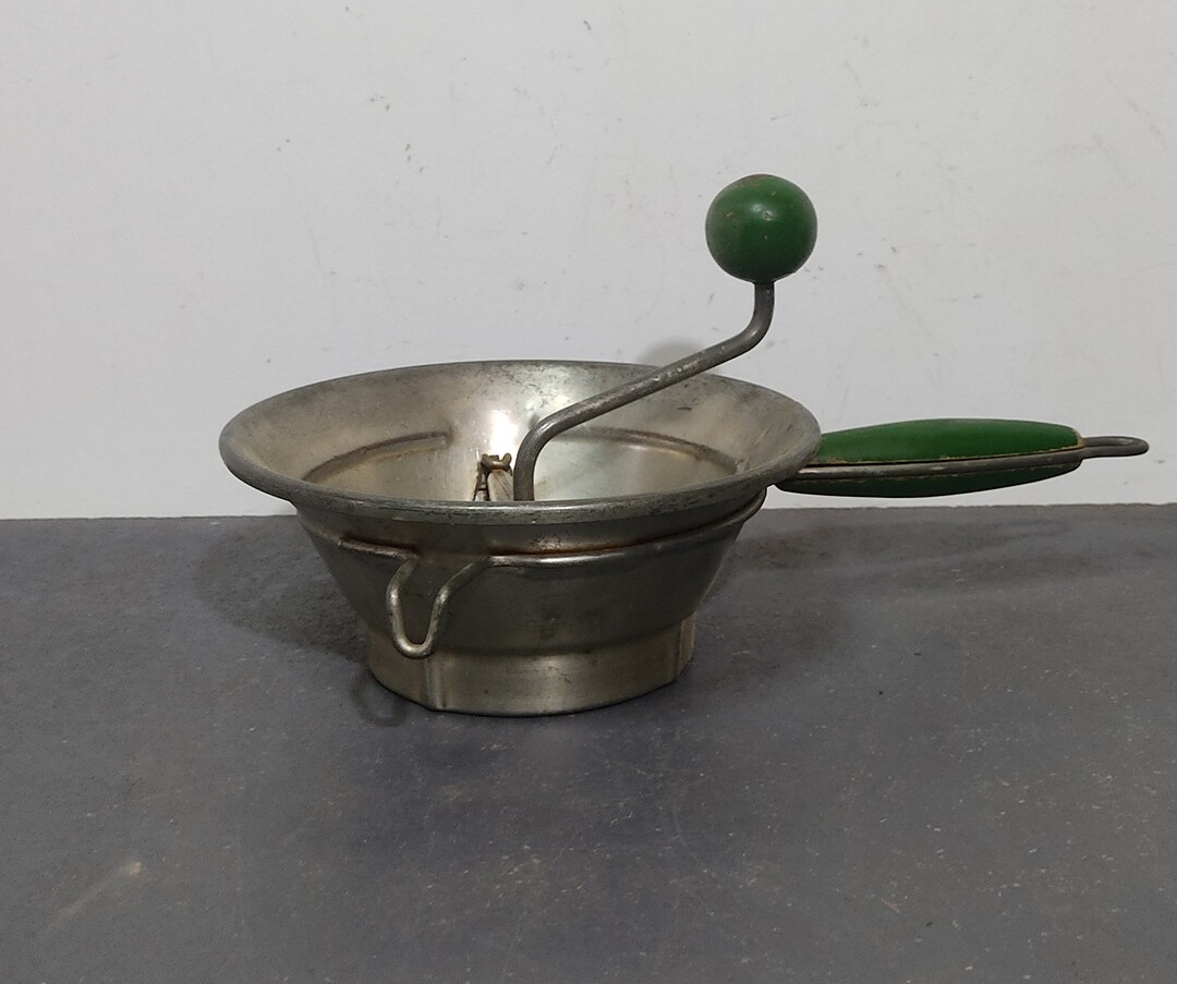 Old Mill From the 60s, Vegetable Mill, Retro Kitchen, Grinder, Vintage ...