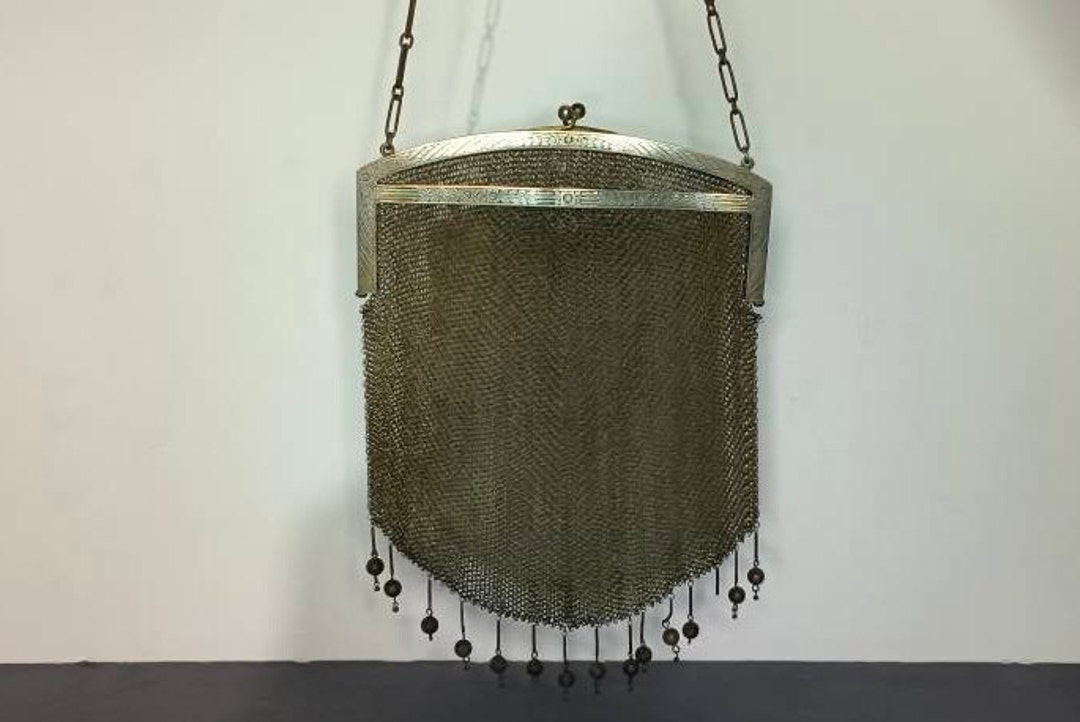 Old Silver Metal Evening Bag, Vintage Minaudiere, Mesh Rib Bag, Small ...