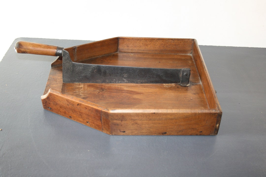 Old Bread Cutter, Large Vintage Bread Slicer, Bread Knife, Made in ...