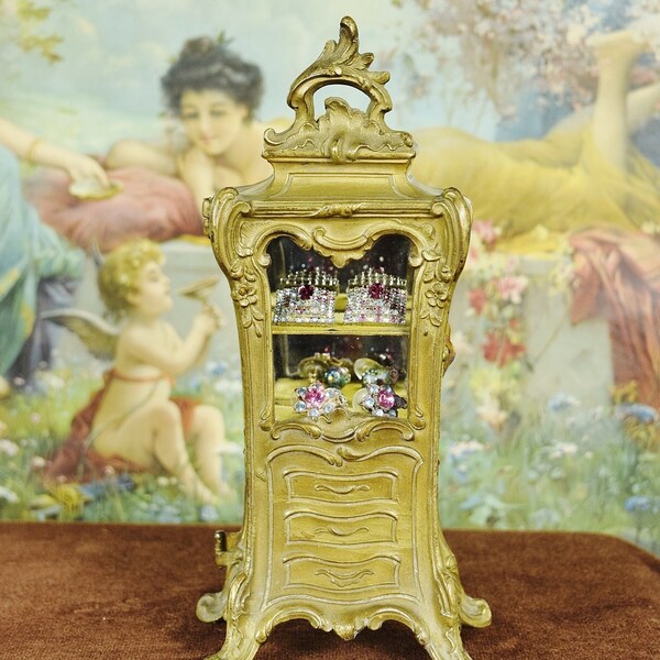 Antique Display Box - Etsy