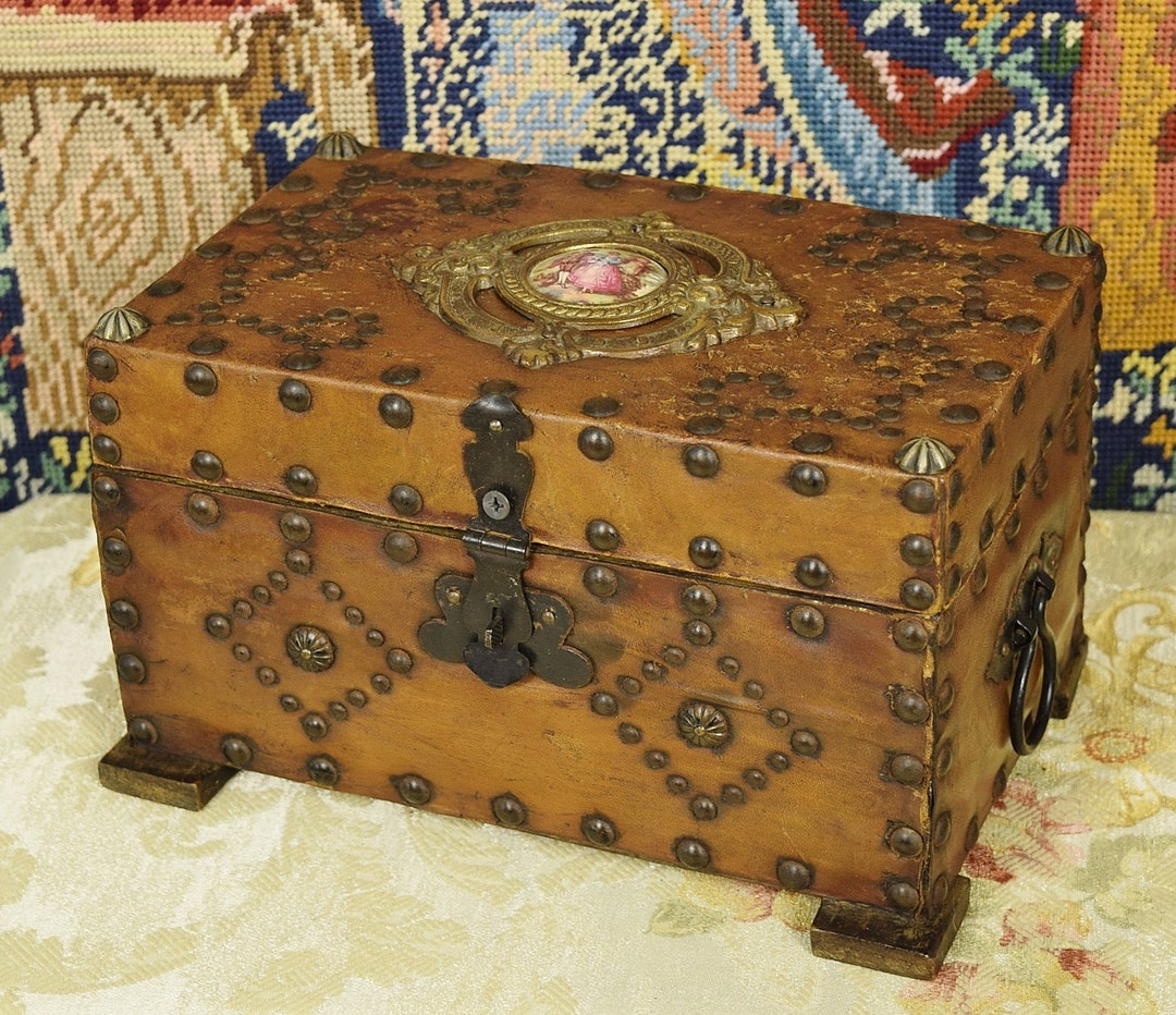 Amazing Antique French Studded Leather Trinket / Jewellery / Treasure ...