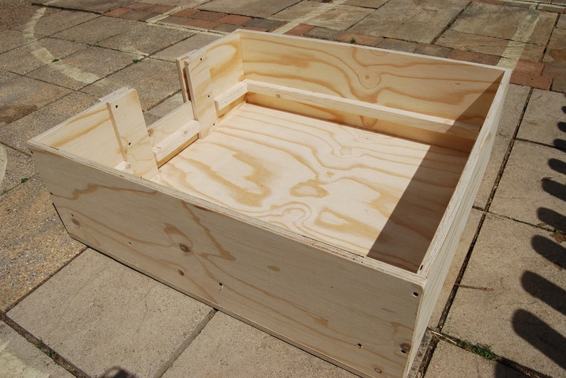 Whelping Box With Rails and Free Delivery - Etsy UK
