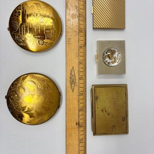 Vintage Brass Compact / Pick a Compact Vintage Makeup Compact Vtg Brass ...
