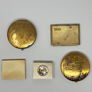Vintage Brass Compact / Pick a Compact Vintage Makeup Compact Vtg Brass ...