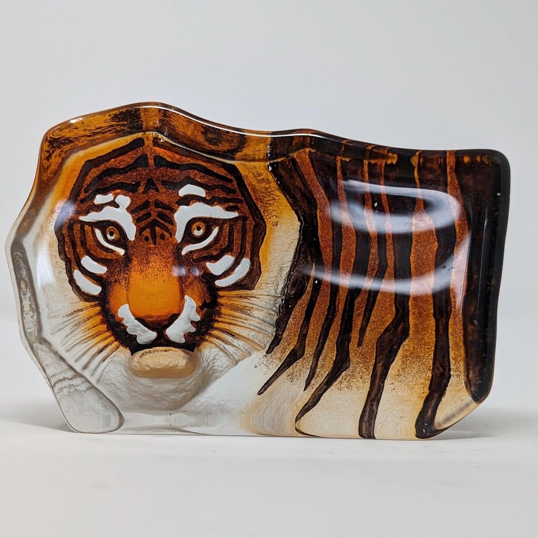 Large Swedish Tiger Art Glass / Vintage Mats Jonasson Maleras Tiger ...