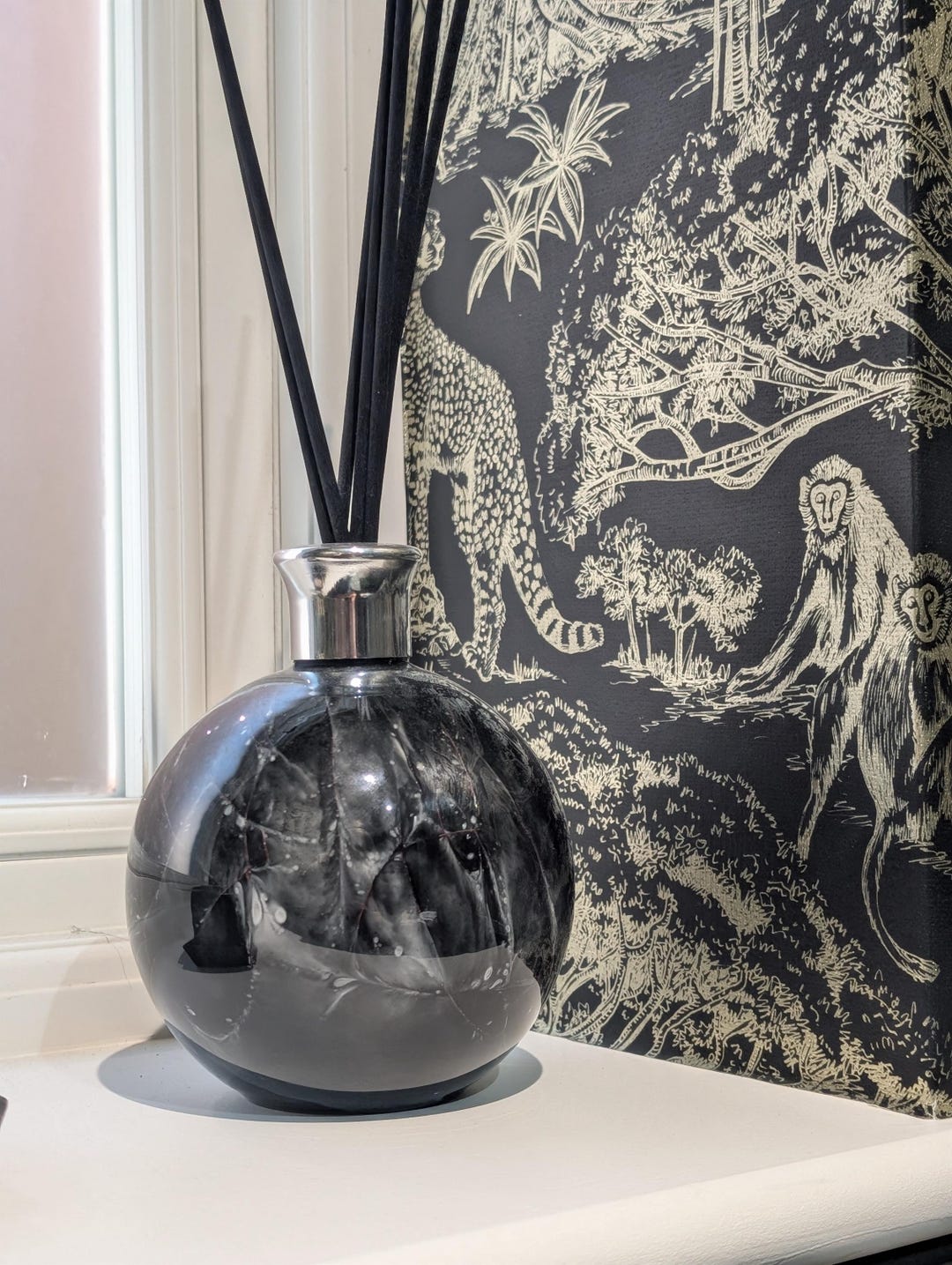 Mouth Blown Glass Reed Diffuser: Black Marble Effect Sphere - Etsy