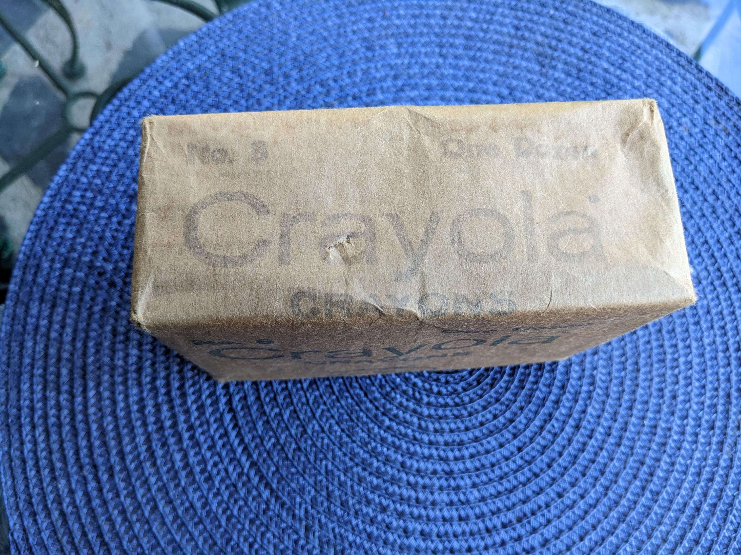 Vintage CRAYOLA Crayons - 8 Count Each Box Binney & Smith - in Original ...