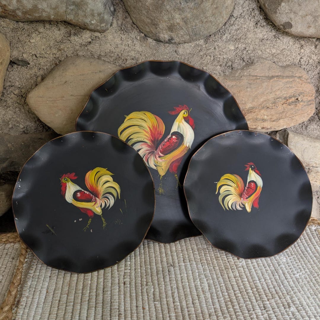 Vintage MCM Toleware Rooster Plates – Set of 3 Hand-painted Black Metal ...