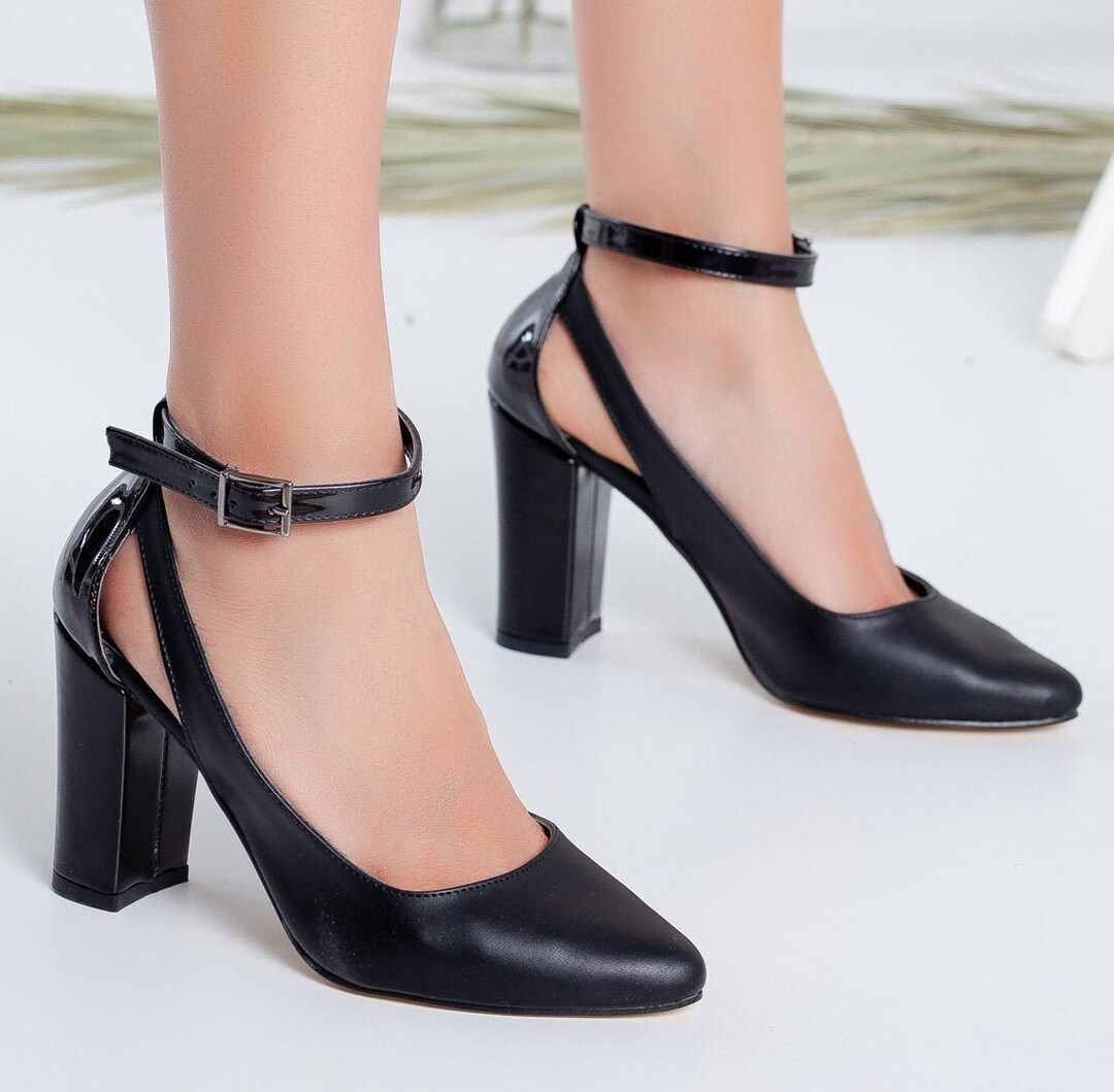 SCARPE ESTETICHE NERE, Tacchi alti, Scarpe nere in pelle vegana fatte a ...