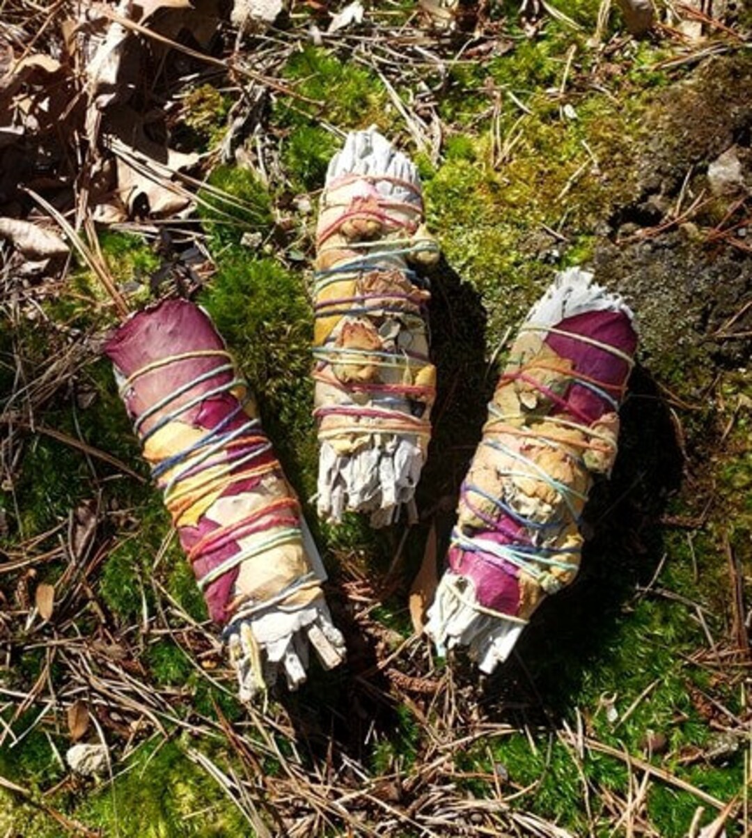 Handmade Sage + Rose Smudge Bundle - Etsy