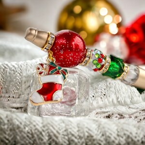 Christmas Beaded Pen Red and Green Holiday Pen Secret Santa - Etsy