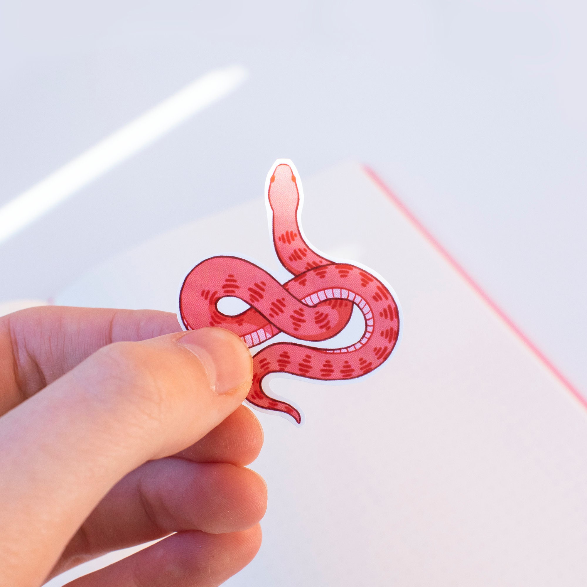 Pegatina de serpiente rosa / pegatina de víbora / calcomanía de ...