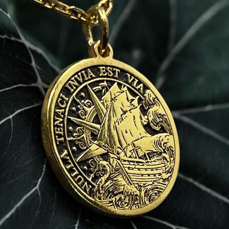 Latin Quote - Etsy