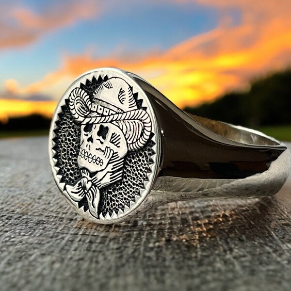 Hand Engraved Ring - Etsy