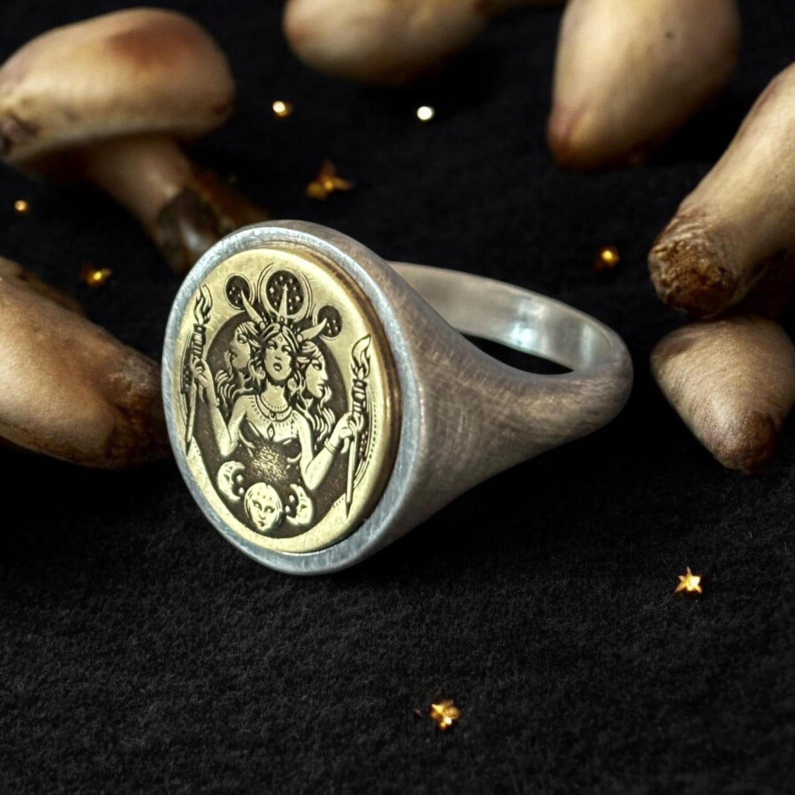 Hecate Ring, Moon Goddess Signet Ring Woman, Witch Pinky Ring Men ...