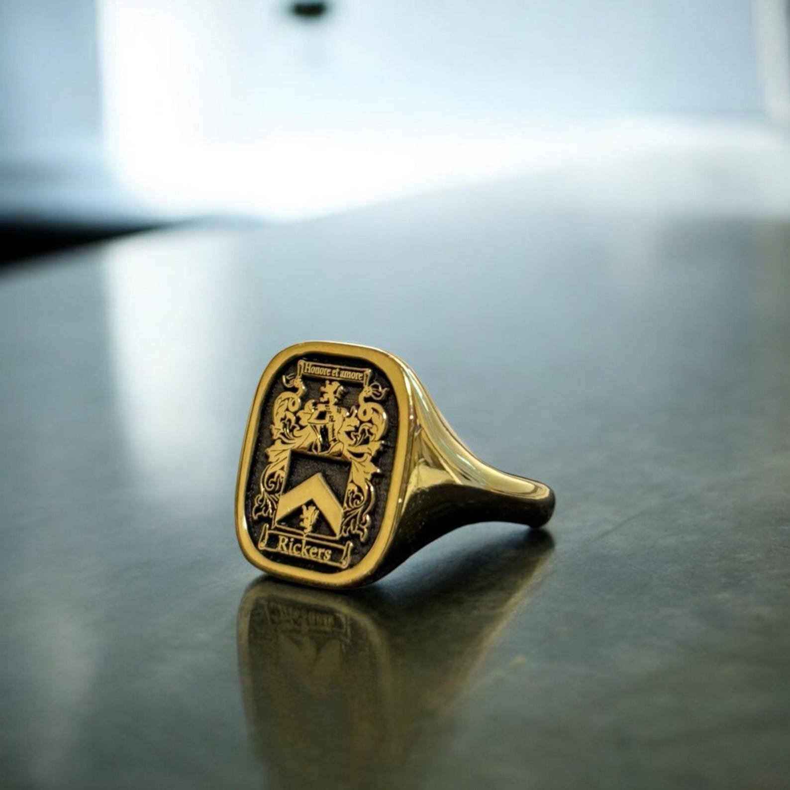 Coat of Arms Signet Ring, Family Crest Pinky Ring Men, Custom Clan ...