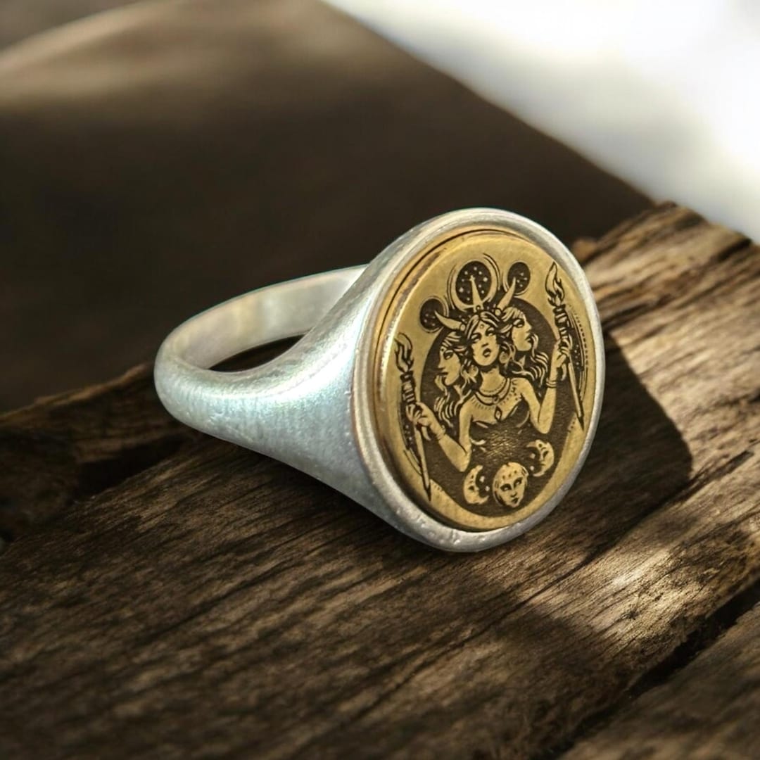 Hecate Ring, Moon Goddess Signet Ring Woman, Witch Pinky Ring Men ...