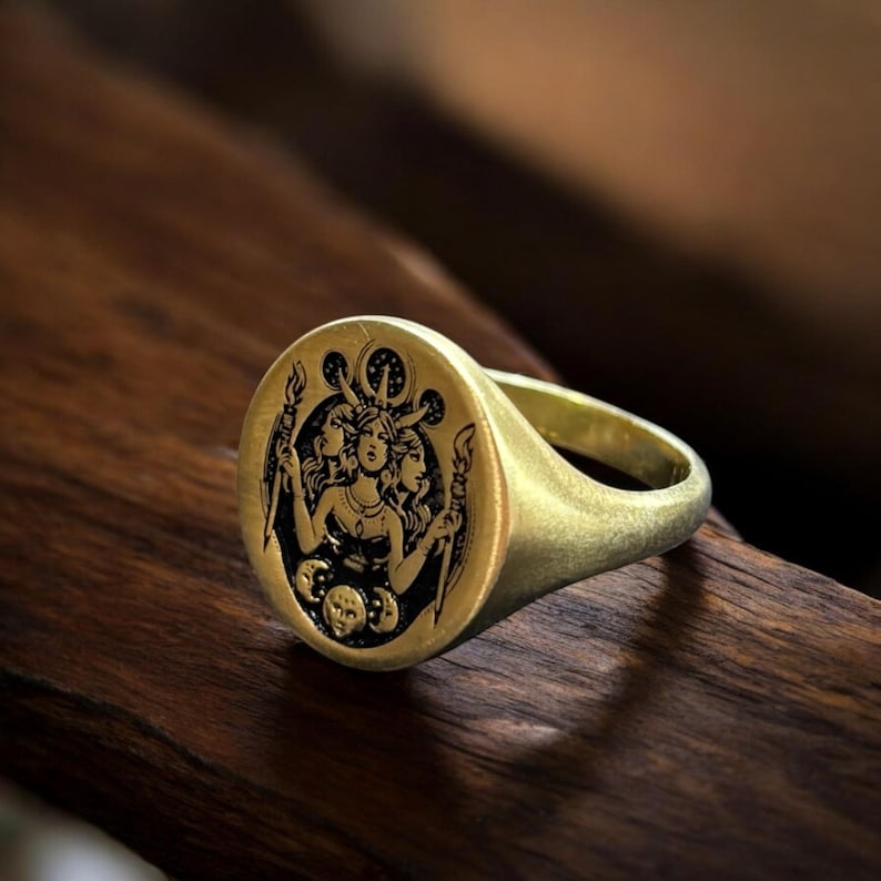 Hecate Ring, Moon Goddess Signet Ring Woman, Witch Pinky Ring Men ...