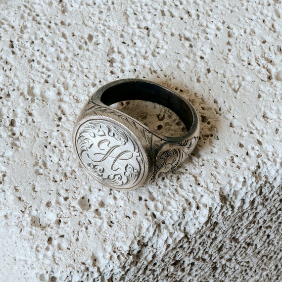 Personalized Vintage Initial Signet Ring Men Monogram | Etsy