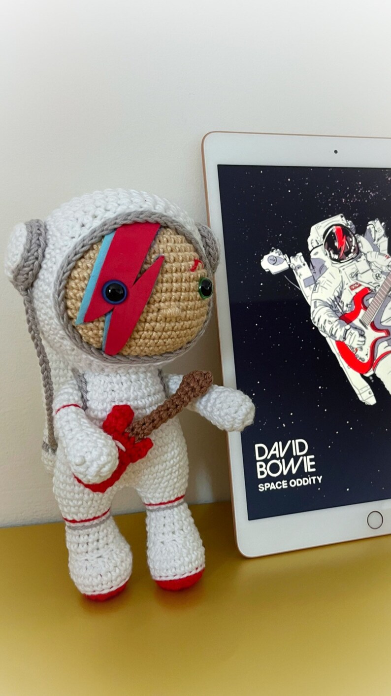 David Bowie Astronaut Amigurumi David Bowie Crochet Etsy