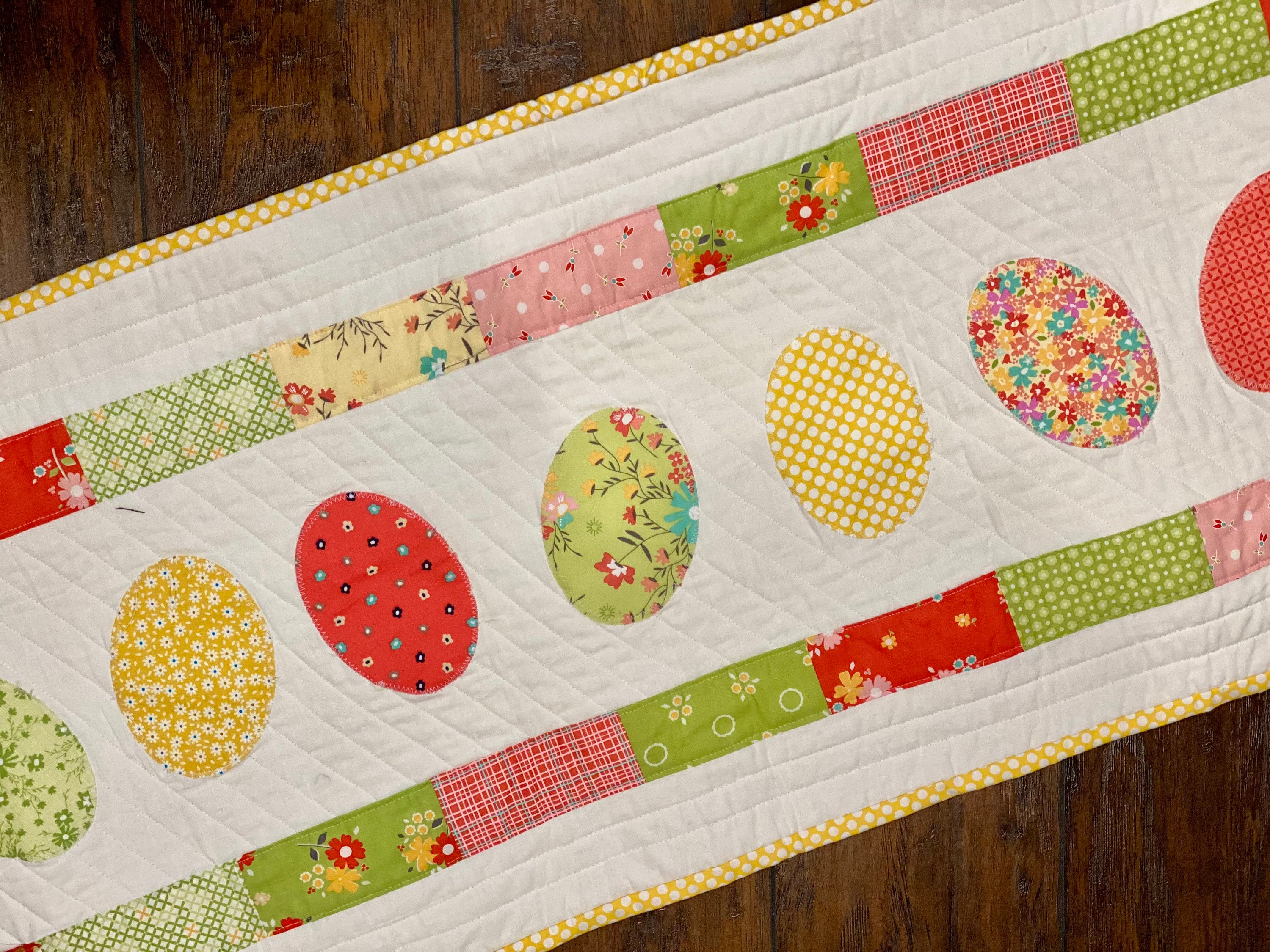 Easter Egg Applique Table Runner Pattern – Quilted Spring Decor (PDF ...