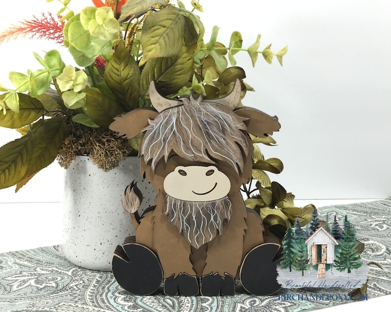 Highland Cow Table Decor | Handcrafted USA Centerpiece | Home Accent - Etsy