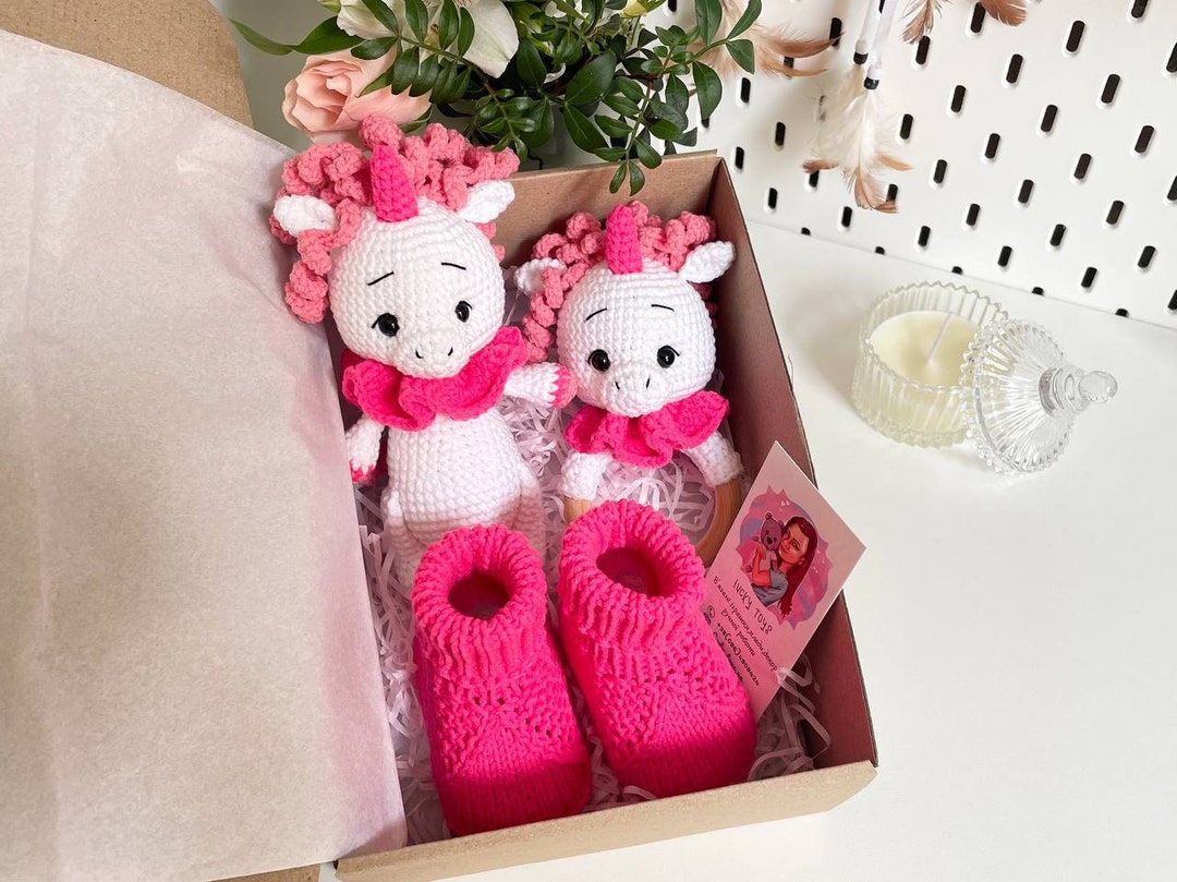 Unicorn Crochet Baby Gift Set (unicorn Toy,rattle and Baby Booties ...