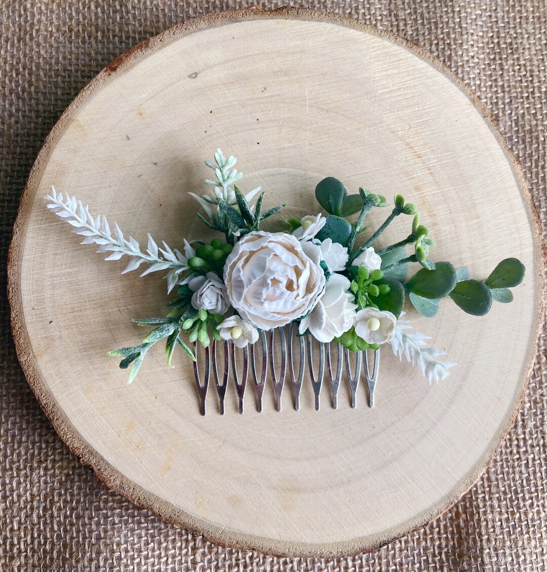 White Flower Hair Comb / Bridesmaid Bridal Wedding Hair Piece / Floral ...