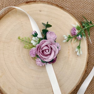 Small Flower Wrist Corsage / Bridesmaid Wrist Corsage / Prom Corsage ...