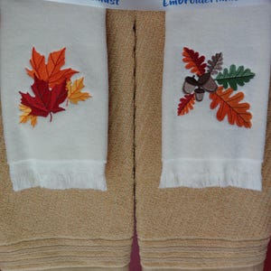 Colorful Pair of Fall Maple and Oak Leaves Fingertip Bathroom Guest ...