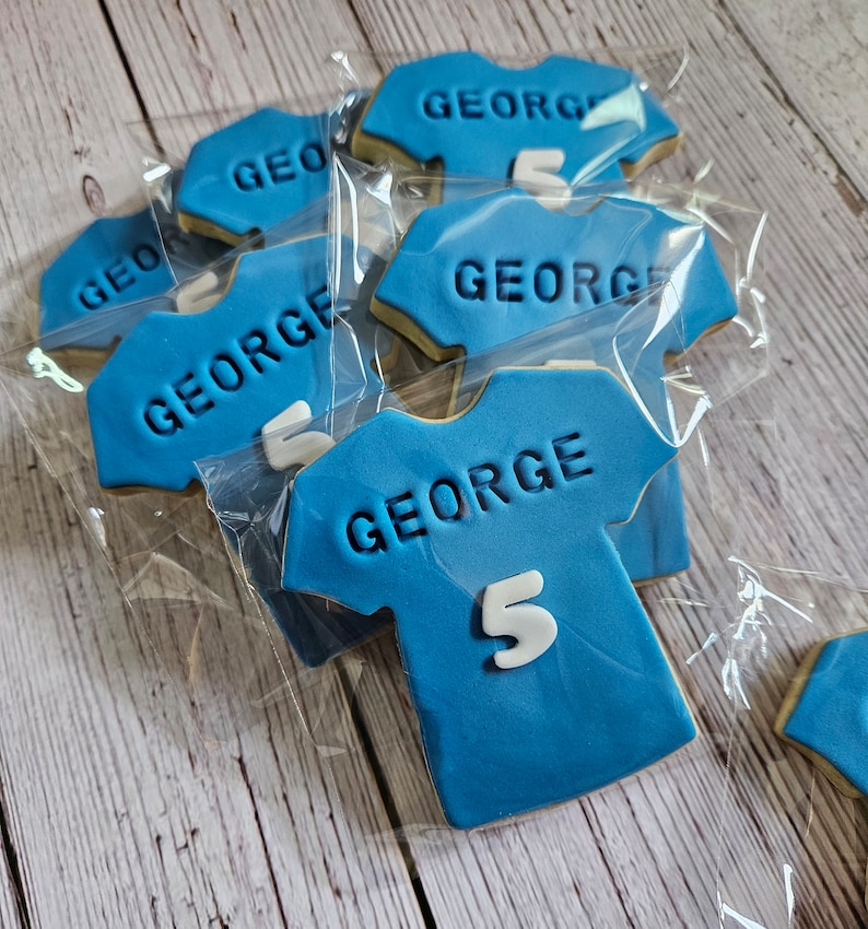 Football Cookies, Football Biscuits, Sports Cookies, Sports Biscuits ...