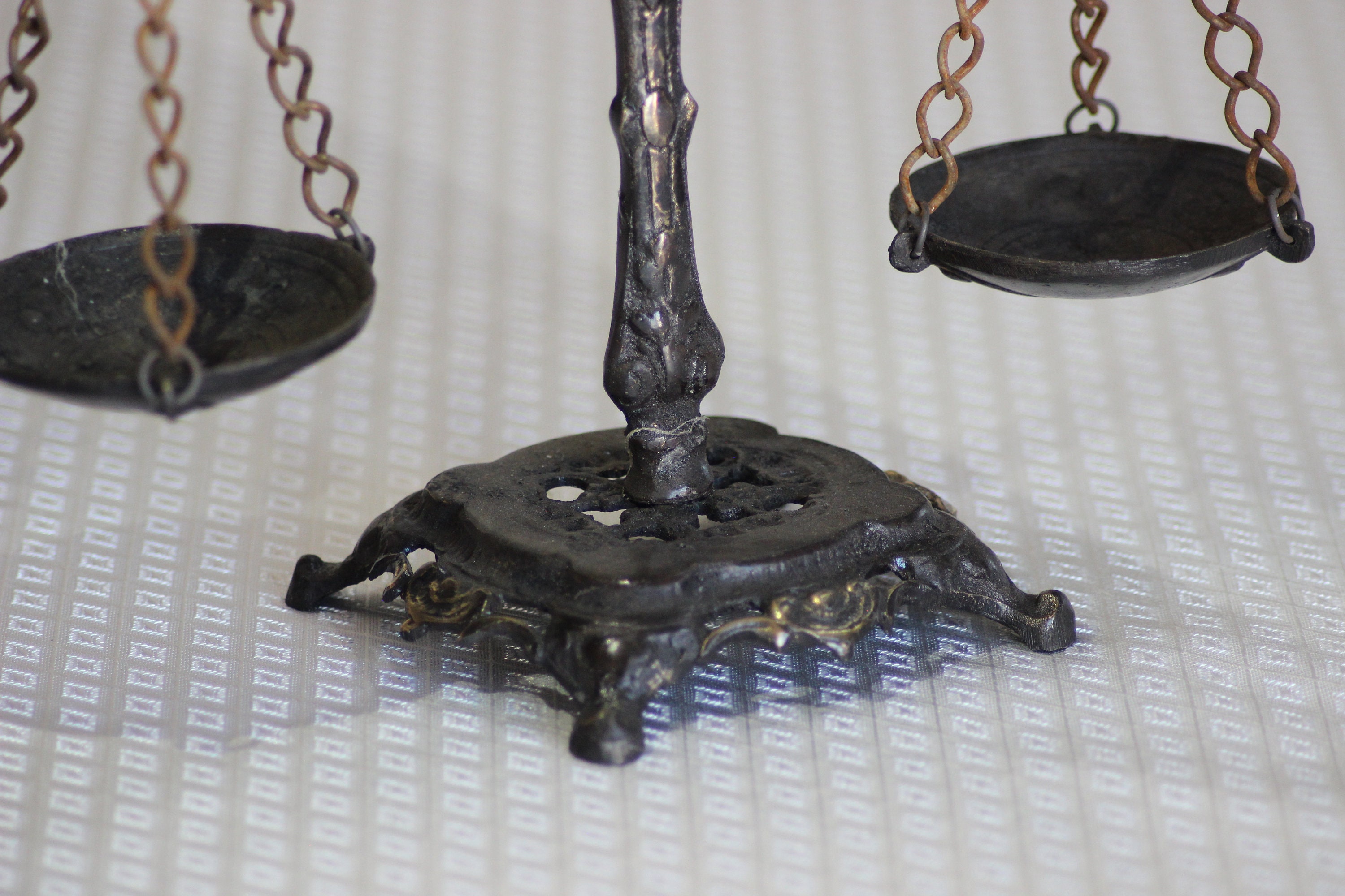 11.8x10.2x4 Scales of Justice Brass Cast Law Office - Etsy