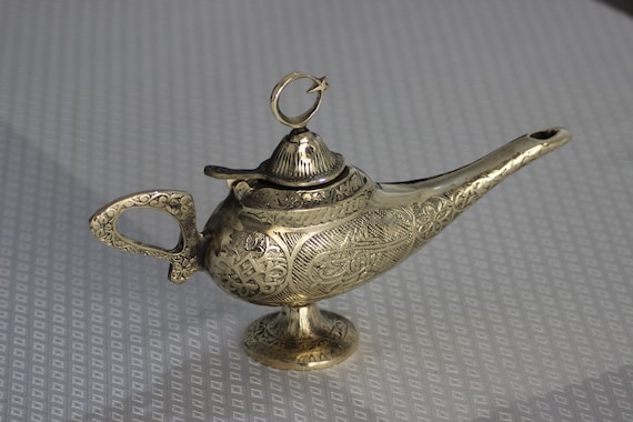 Aladdin Lamp Lava Lamp Aladdin Genie Lamp Yellow Aladdin - Etsy