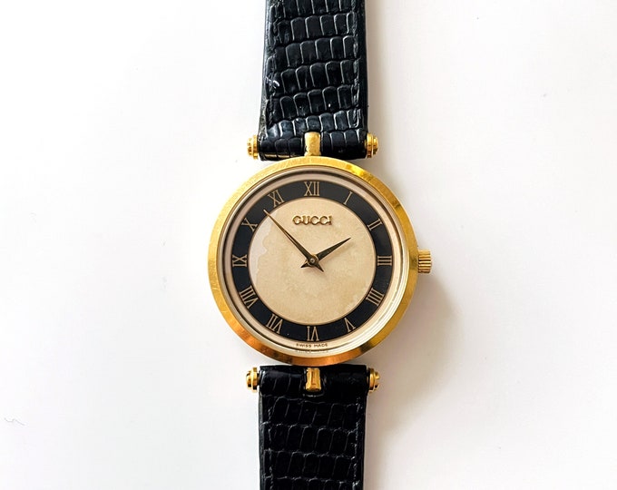 80s Unisex Gucci Quartz Watch With Beige and Black Dial and Leather ...