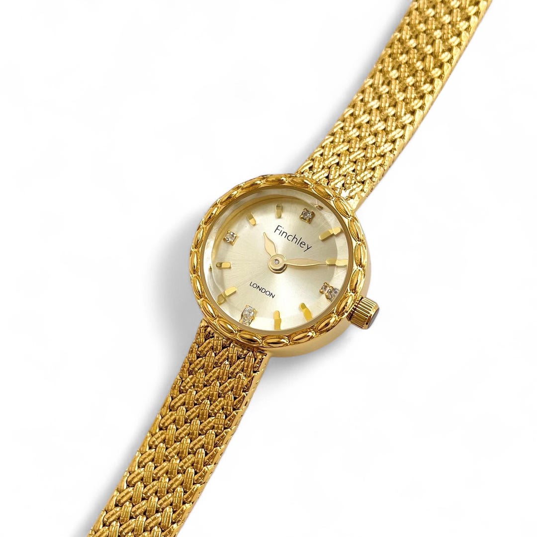 Elegant Retro 24k Gold-plated Finchley Ladies' Quartz Watch With Mesh ...
