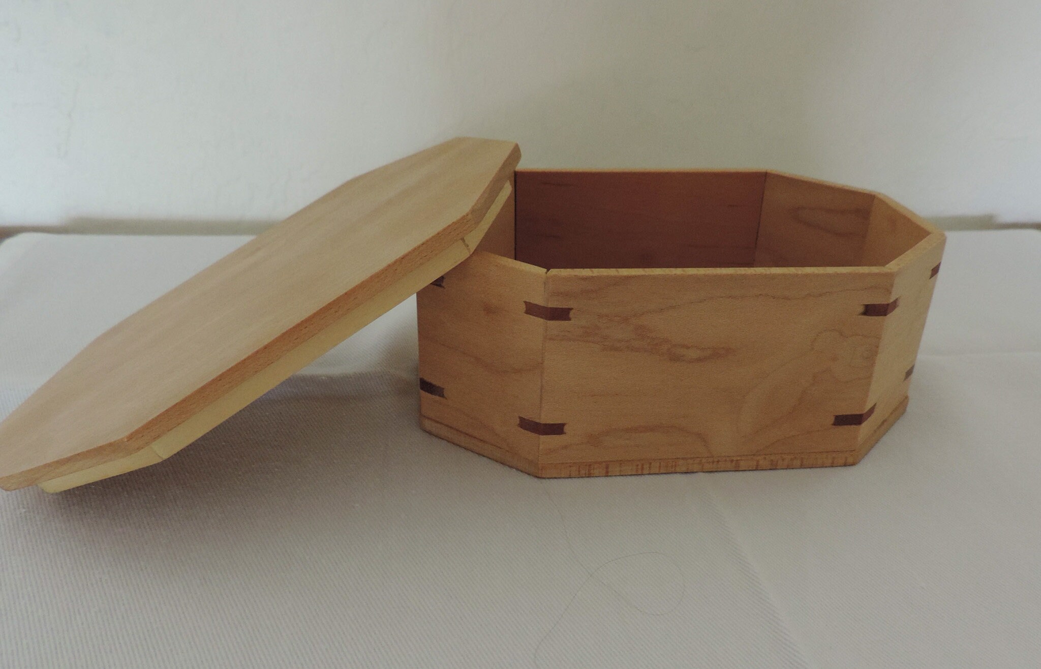 Octagonal 8 Sided Hand Crafted Box in Maple - Etsy
