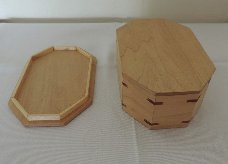 Octagonal 8 Sided Hand Crafted Box in Maple - Etsy