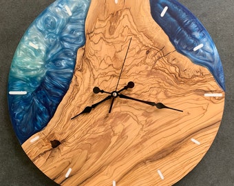 Wood Resin Clock | Etsy