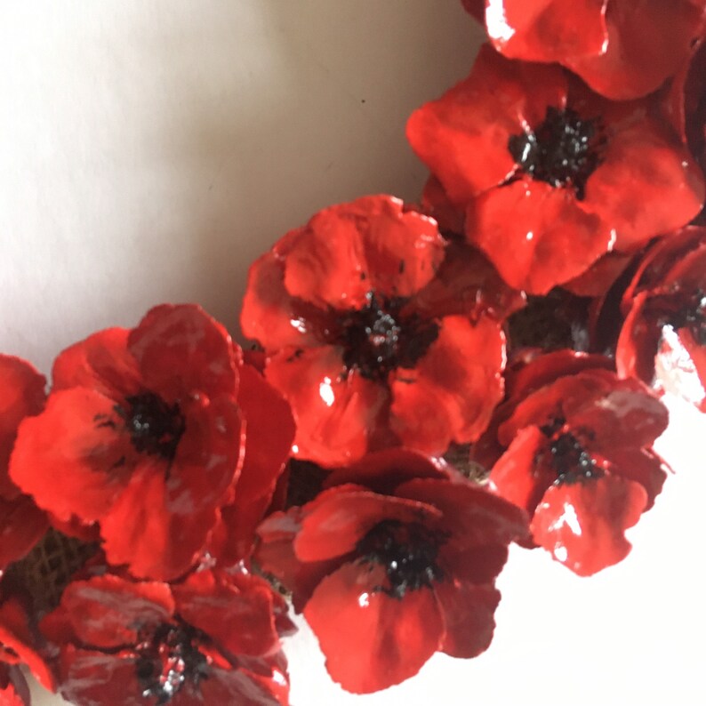 Red Poppy Remembrance Wreath Lest We Forget Pinecone Art Decoration ...