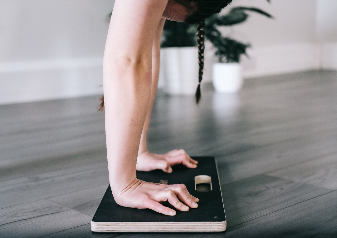Small Handstand Balance Board - the Handstand Movement - Etsy