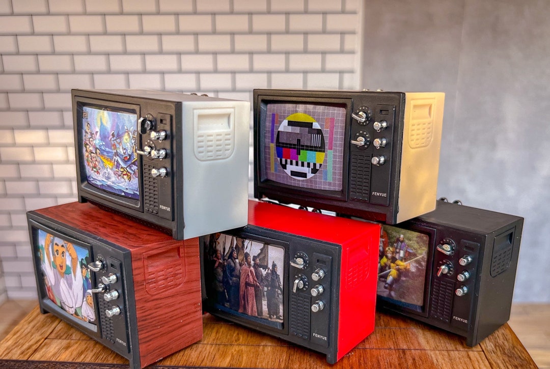 Dollhouse 1/12 Scale Miniature TV With Antenna 5 Colors - Etsy