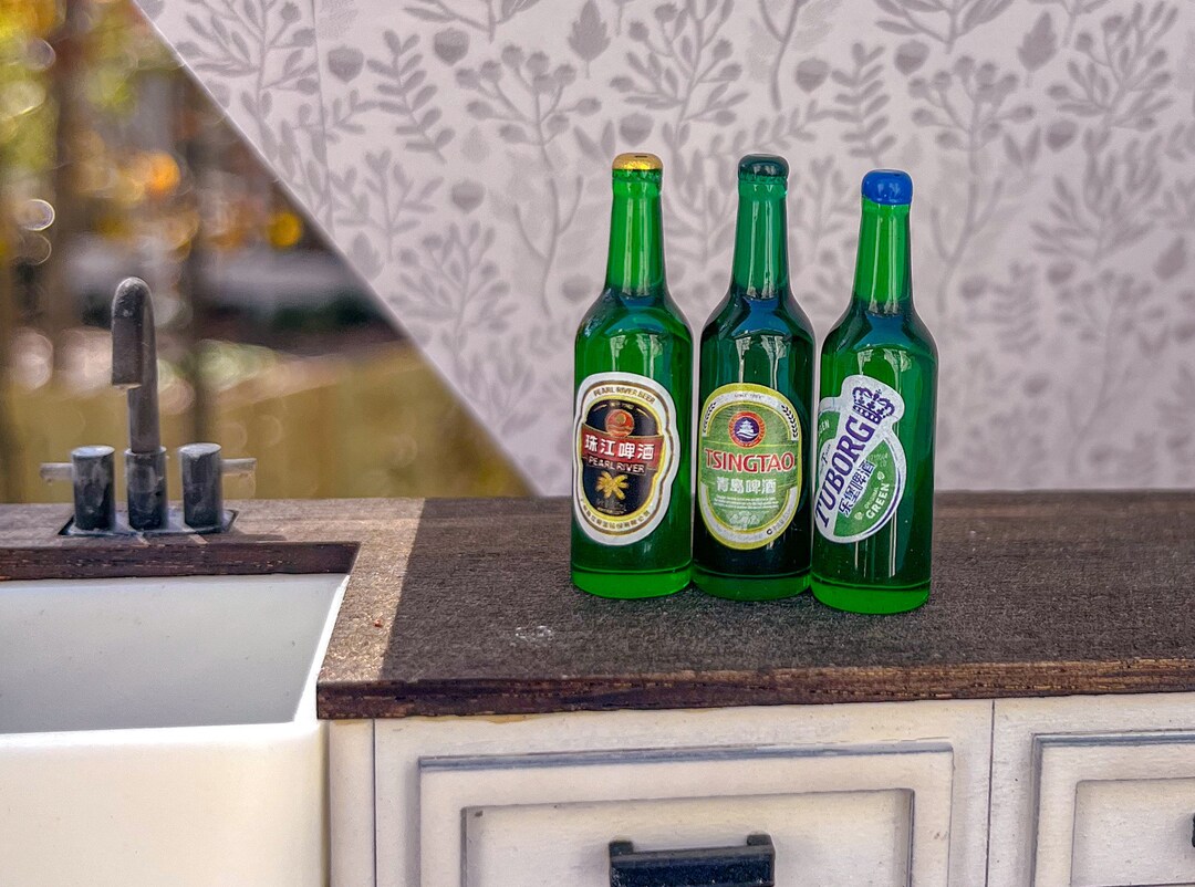 Dollhouse 1/6 Scale Miniature Beer Bottle Random Piece - Etsy