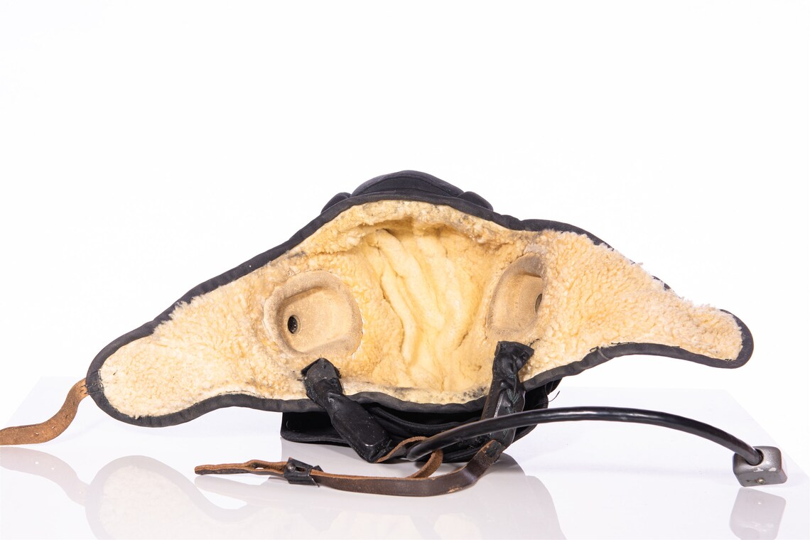 Modern russian tank helmet - vilbond