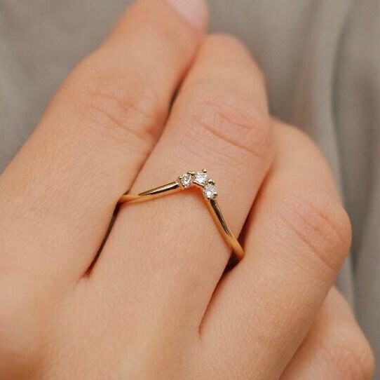18K Dainty V Shaped Engagement Ring, 18K Solid Gold Chevron Wedding ...