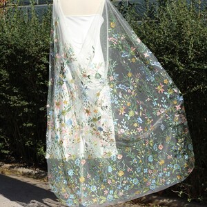 Floral Embroidered Bridal Cape, 3D Flower Wedding Cloak - Etsy
