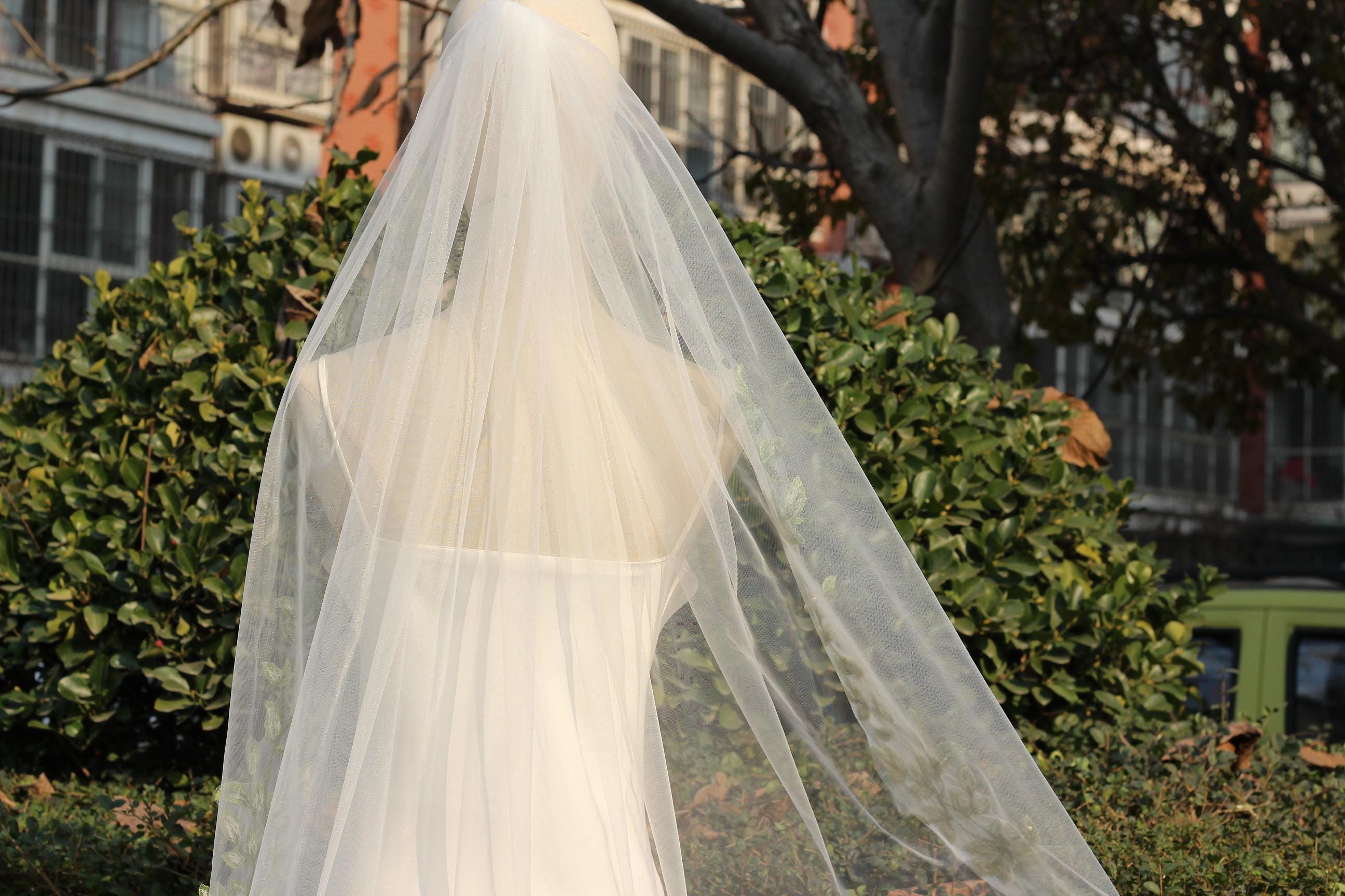 Green Leaf Embroidered Wedding Veil, Bohemia Bridal Veil - Etsy