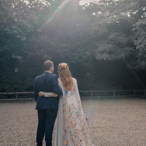 Floral Embroidered Wedding Cape, Colorful Wildflower Bridal Veil - Etsy
